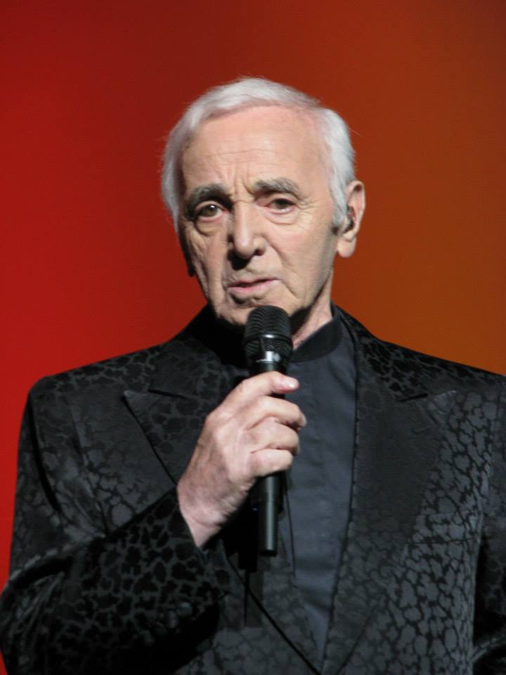 Charles Aznavour, histoire et biographe d’Aznavour - Biographie ...