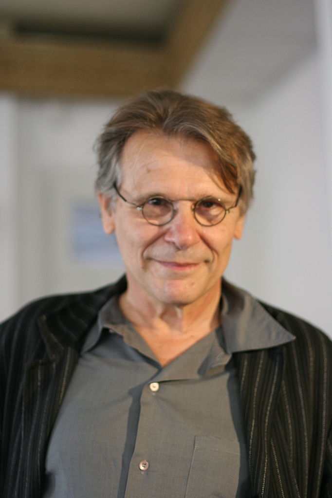Daniel Pennac, histoire et biographie de Pennac - Auteurs écrivains ...